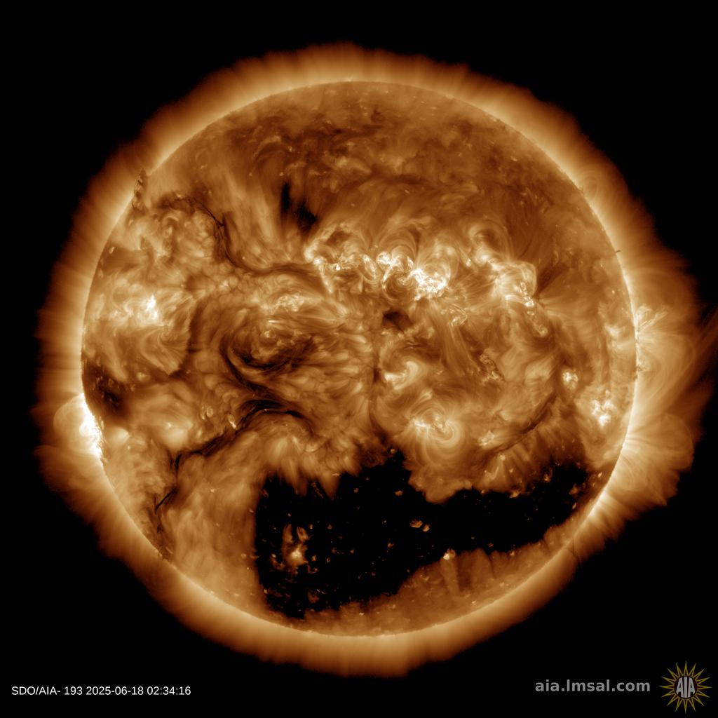 SpaceWeather.com -- News and information about meteor showers, solar ...
